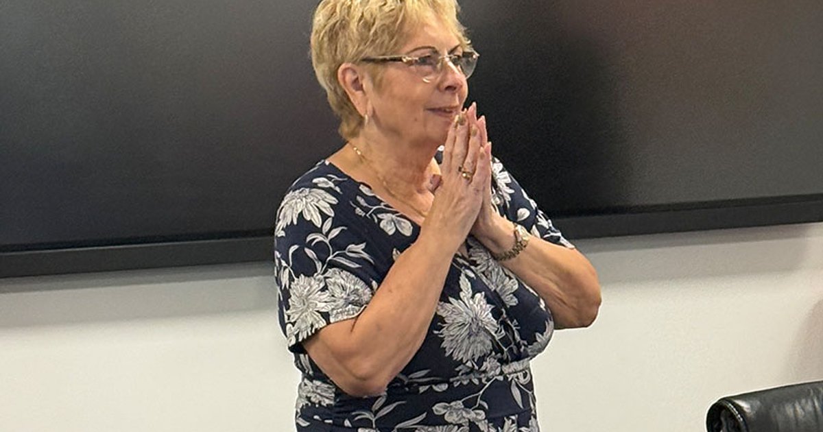 Celebrating 40 Years of Service: An Interview with Eileen Reeves ...